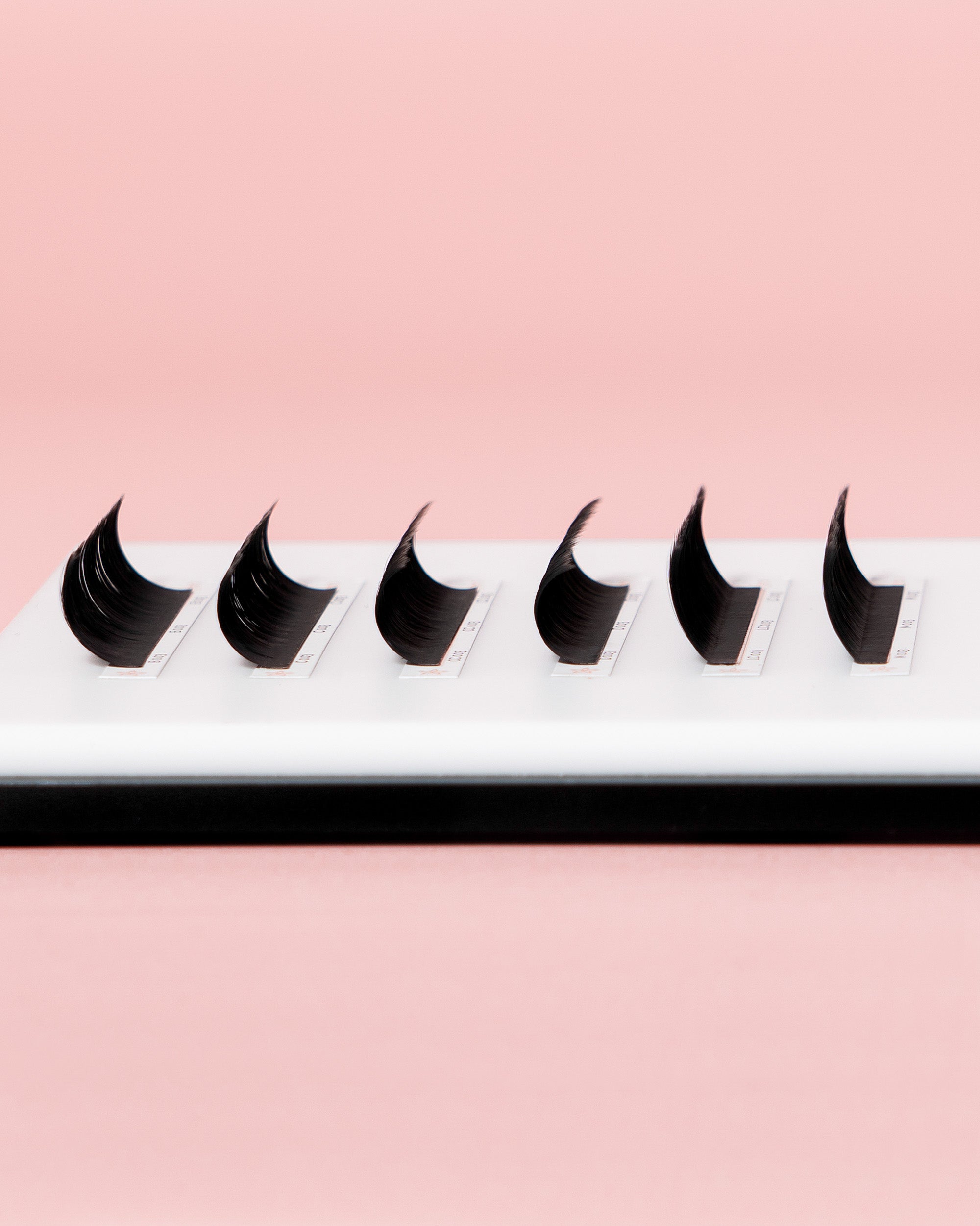 What Are Lash Extensions Made Of? A Guide to Lash Materials – Mish ...